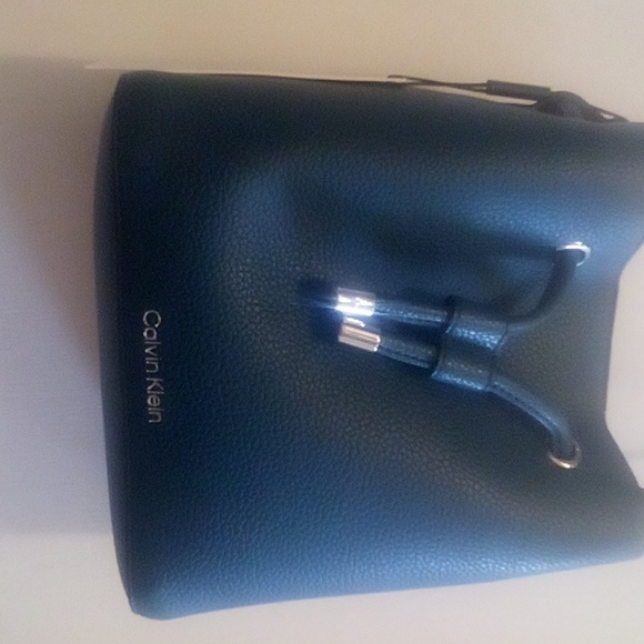 Calvin Klein | Bags | Calvin Klein Crossbody Bucket | Poshmark